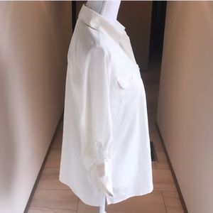 Laura Scott | Tops | Laura Scott Button Down Shirt | Poshmark